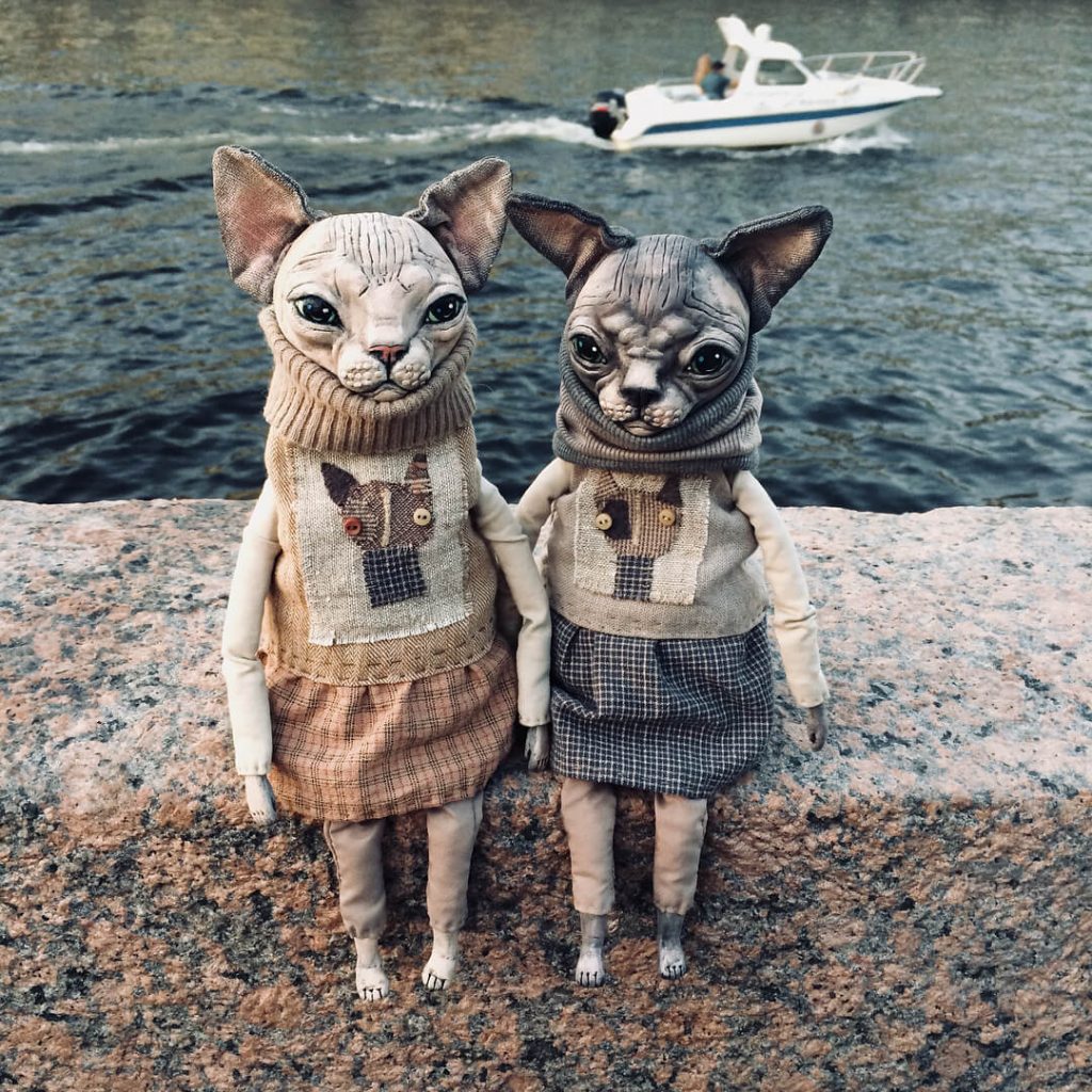 Muñequitos de gatos que viven la vida real – Famosos y Virales